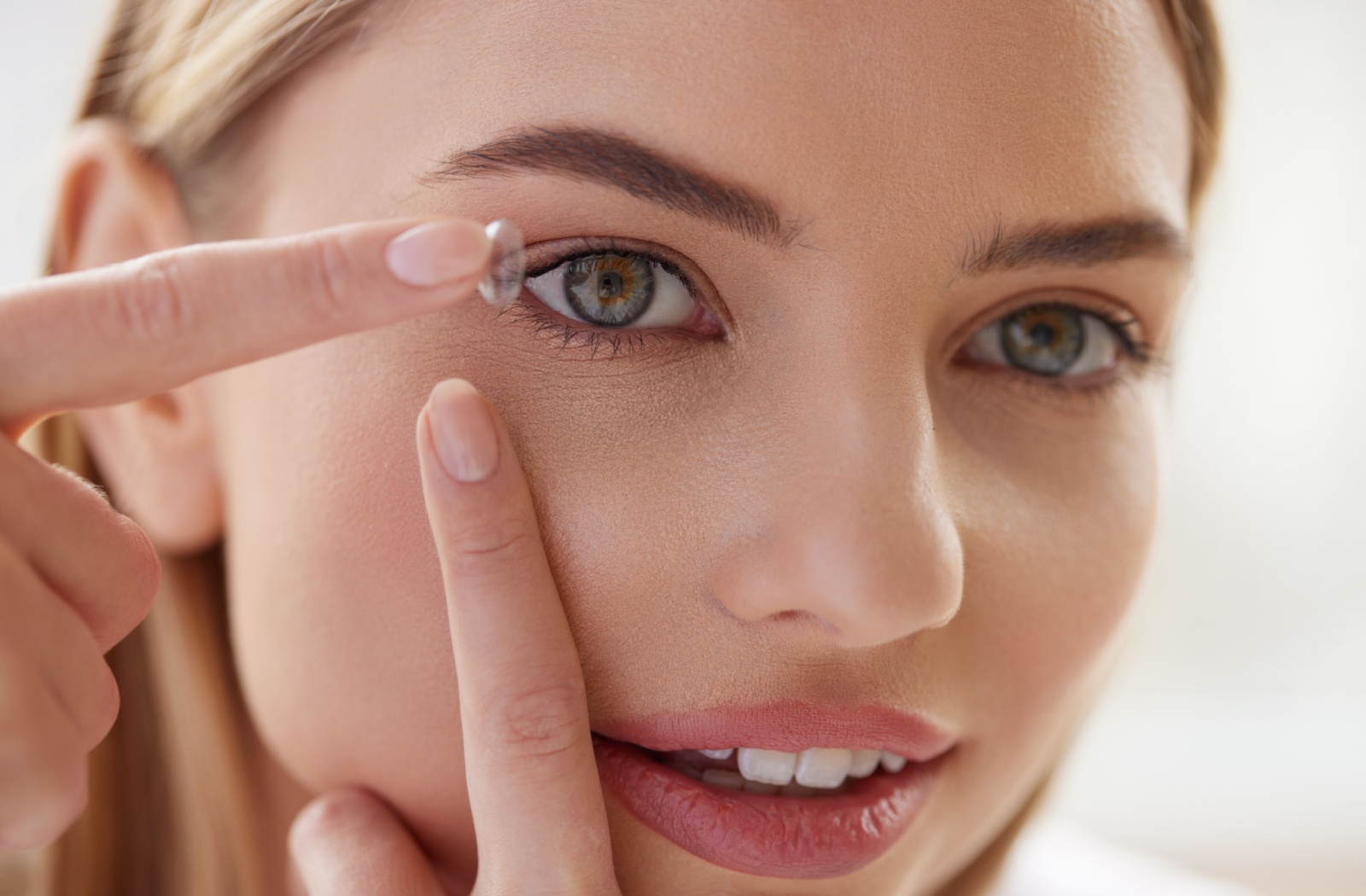What Are the Best Contacts for Dry Eyes? | Dallas